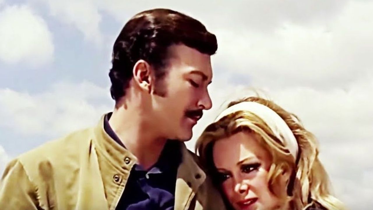 Kartal Tibet'in Beyaz Güller filminin konusu ne? Nerede ve ne zaman ... Kartal Tibet'in Beyaz Güller filminin konusu ne? Nerede ve ne zaman ...